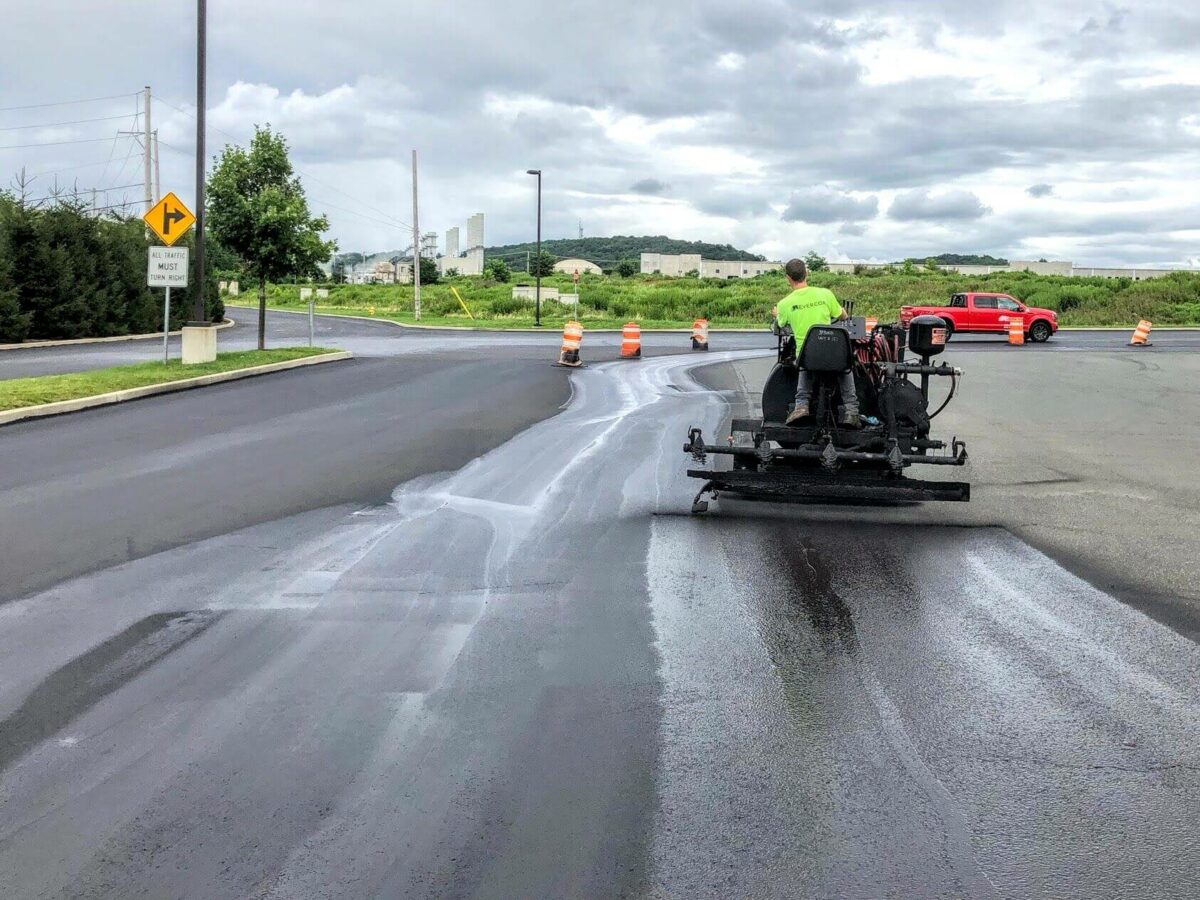 Parking Lot & Road Sweeping | Evercor Facility Management